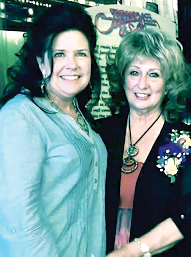 Club welcomes singer JoAnn Davis | News, Sports, Jobs - The Herald Star